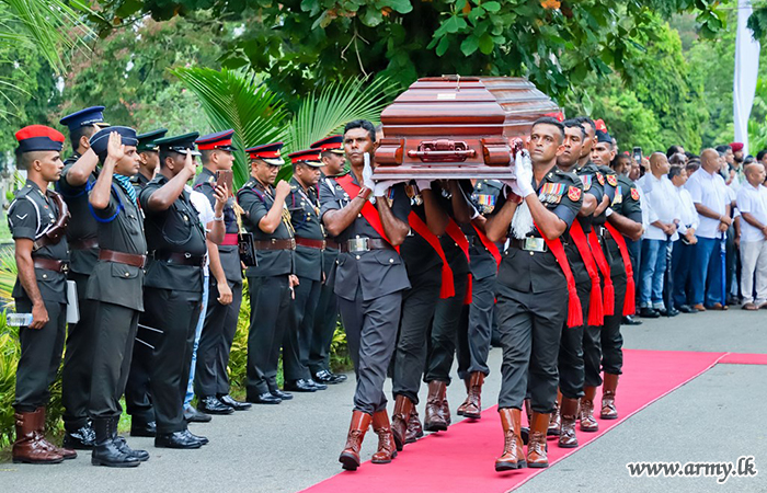 Military Ceremonials Bid Farewell to Late General Hamilton Wanasinghe (Retd) VSV USP ndc | Sri ...